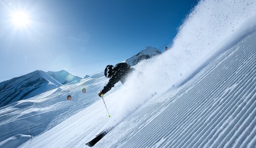 Black Mamba - schwarze Piste am Kitzsteinhorn, Österreich - Kitzsteinhorn