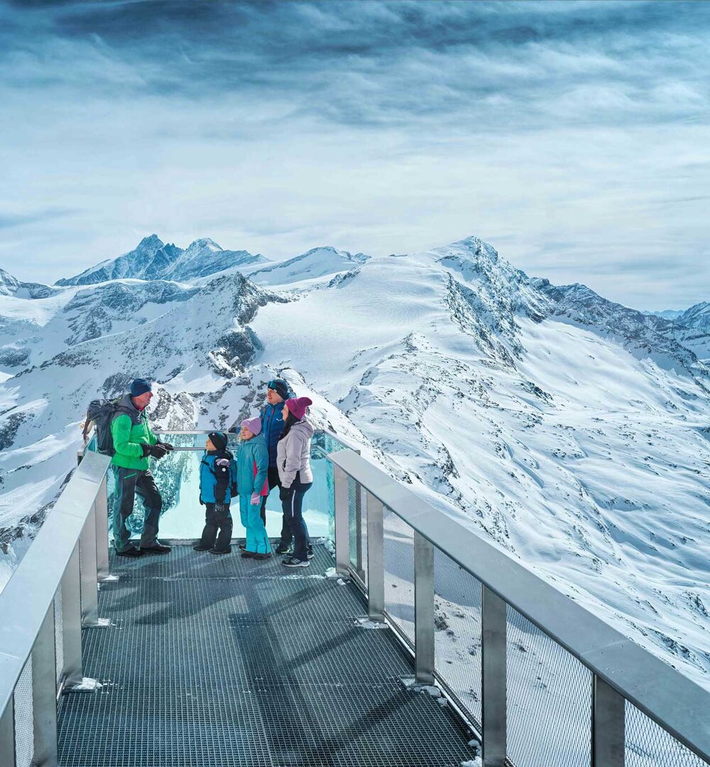 Kitzsteinhorn: Glacier ski & sightseeing in Kaprun, Austria - Kitzsteinhorn