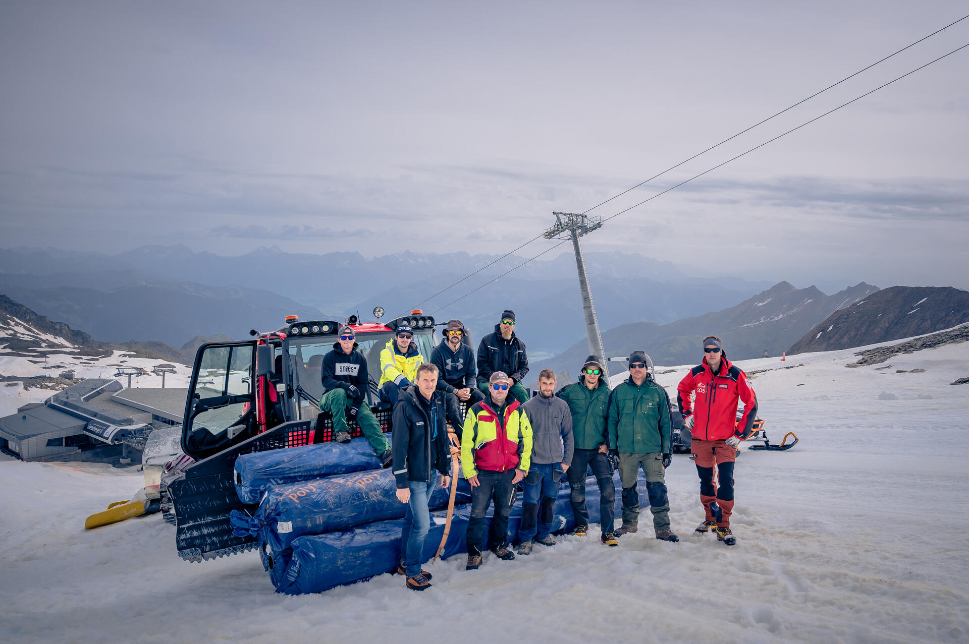 Snow farming on the Kitzsteinhorn - Kitzsteinhorn